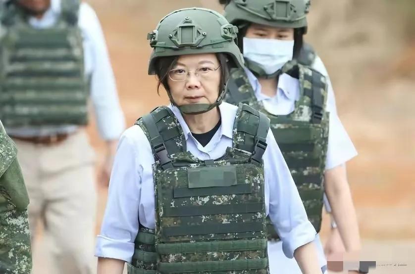 Politicians from the three European countries have invaded Taiwan ...