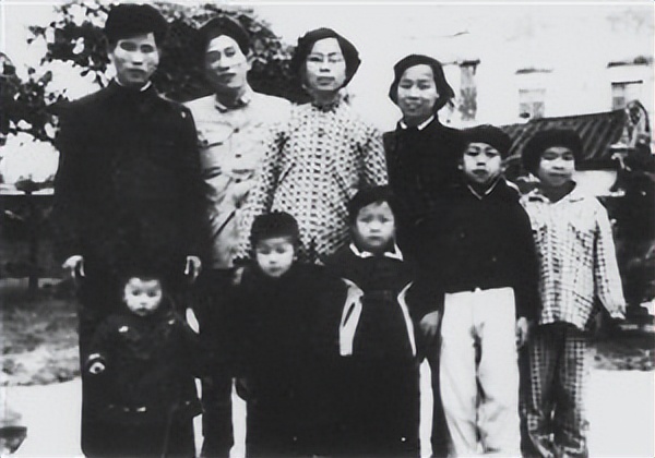 Top 10 People Who Moved China in 2021: Peng Shilu - Hidden Dragon - iNEWS