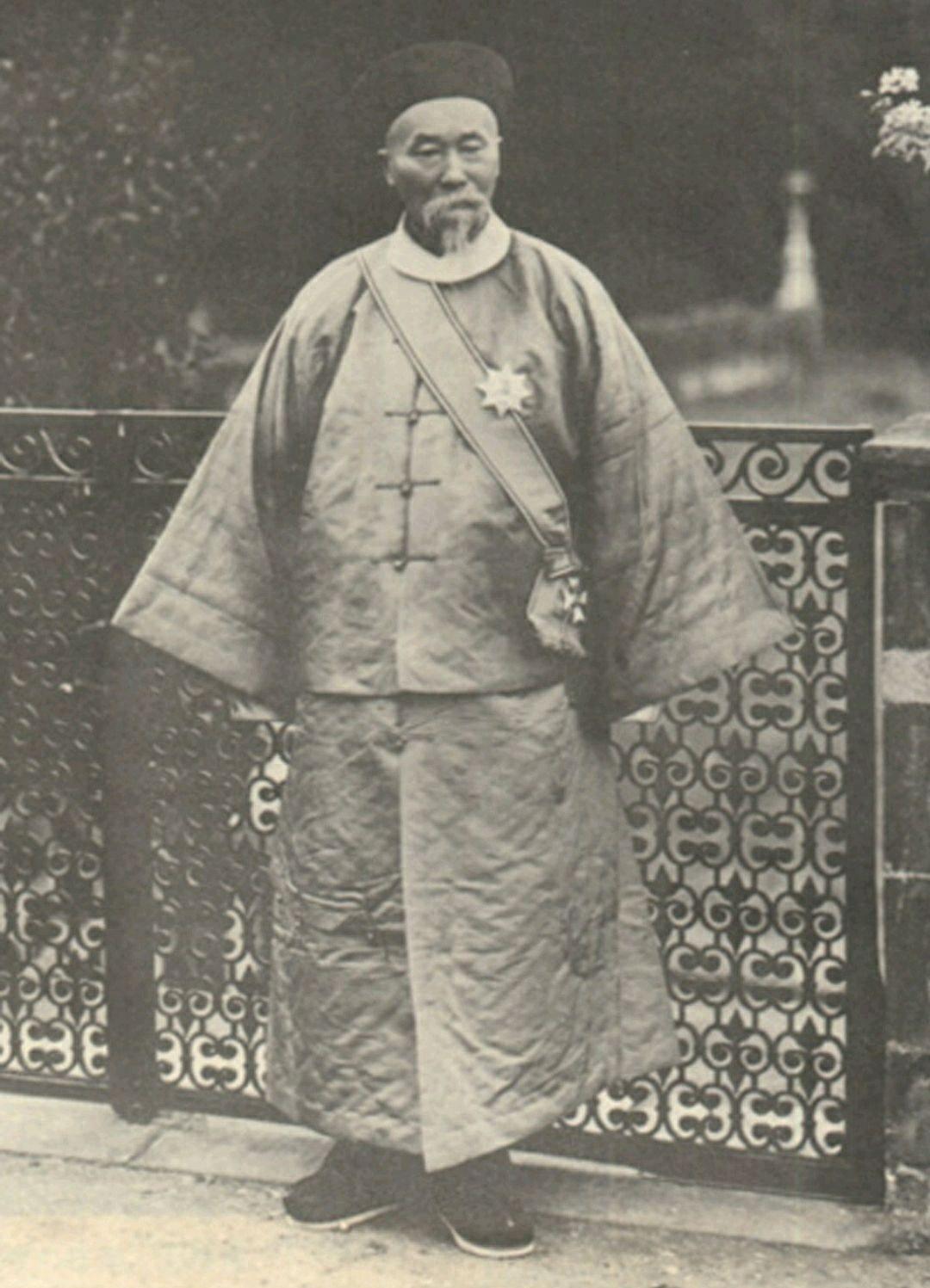 100 years ago, Li Hongzhang warned future generations: If you want ...