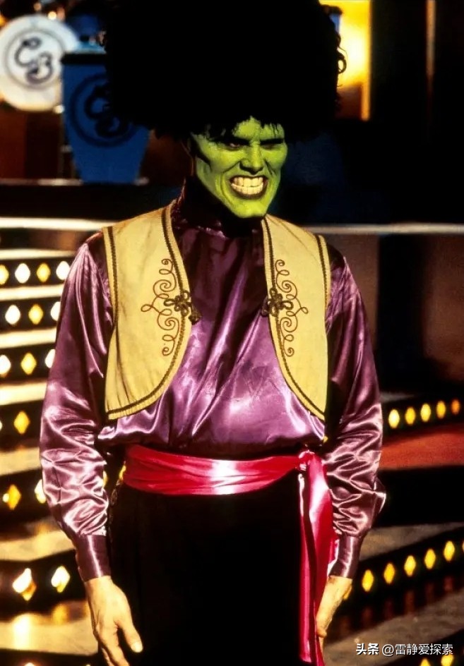 Geek in disguise: Everyone in society wears a mask and hides their deep ...