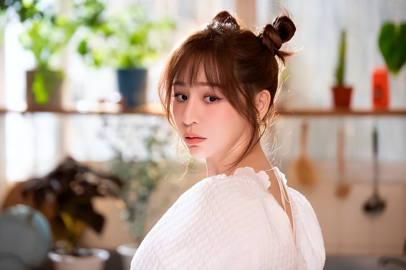 Wang Xinling was hurt, sweetheart leader Wang Xinling fell in love with his brain, not only was ...