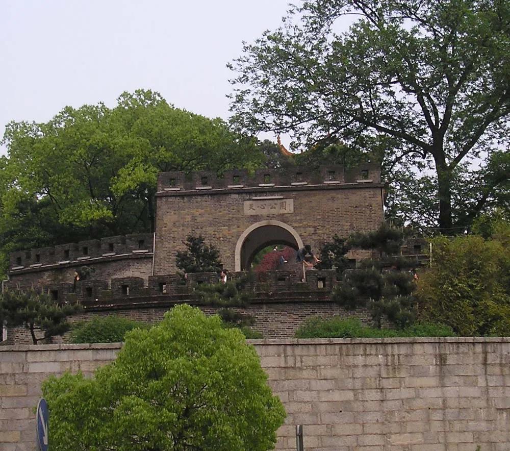 City and Wall (29) Changsha City Wall - iNEWS