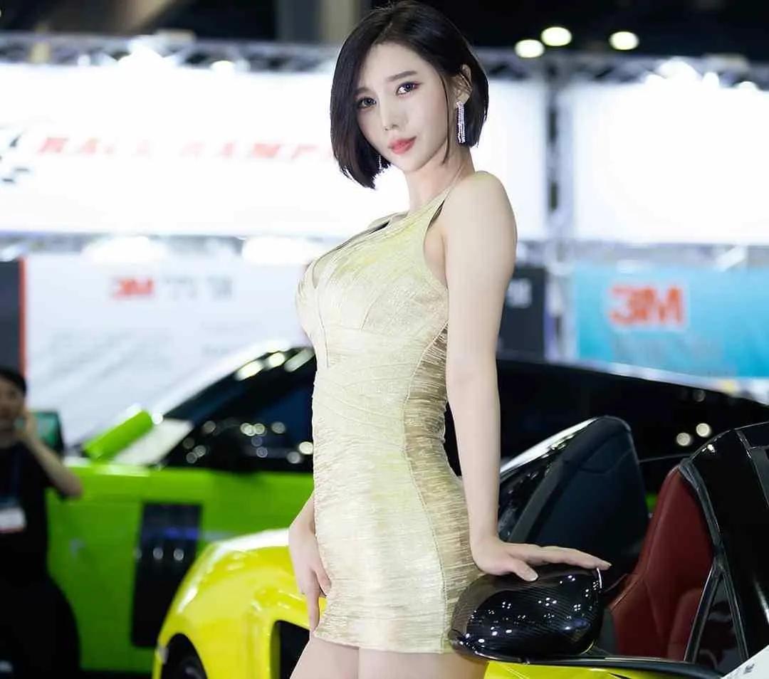Korea's No. 1 sexy car model—Song Shu'er, who became popular with her ...