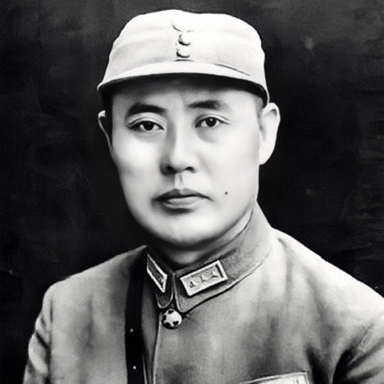 After Zhou Enlai announced the appointment, Fu Zuoyi burst into tears ...