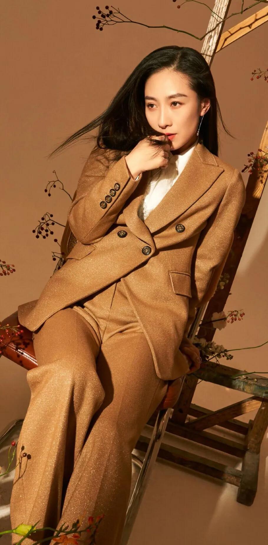 Beautiful pictures of Tao Xinran - iMedia