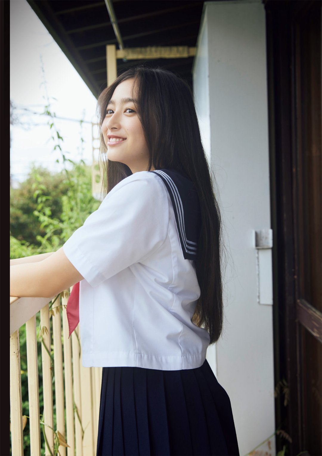 Japanese beautiful girl group "Inoue Kazuo + Sugawara Sakura ...