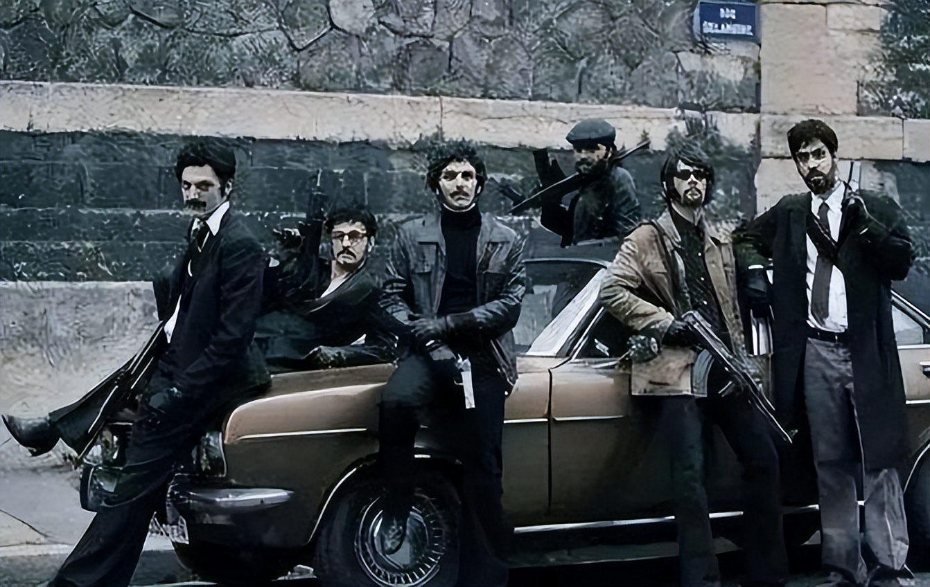 A Brief Talk on Italian Mainstream Gangster Movies in the Dimension of ...