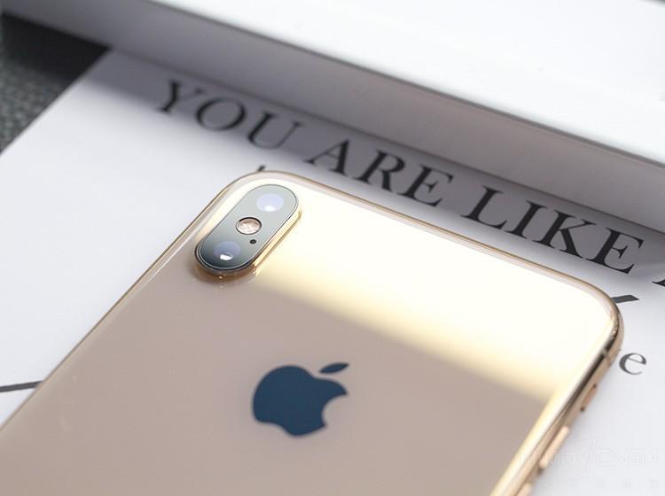 The iPhone Xs Max, which once sold for 10,000, is now available for ...