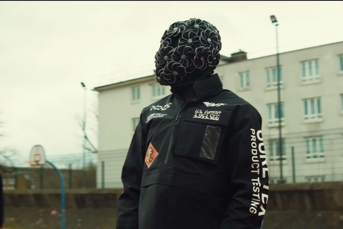 Four major rappers in football! The identity of the "King of Masked ...