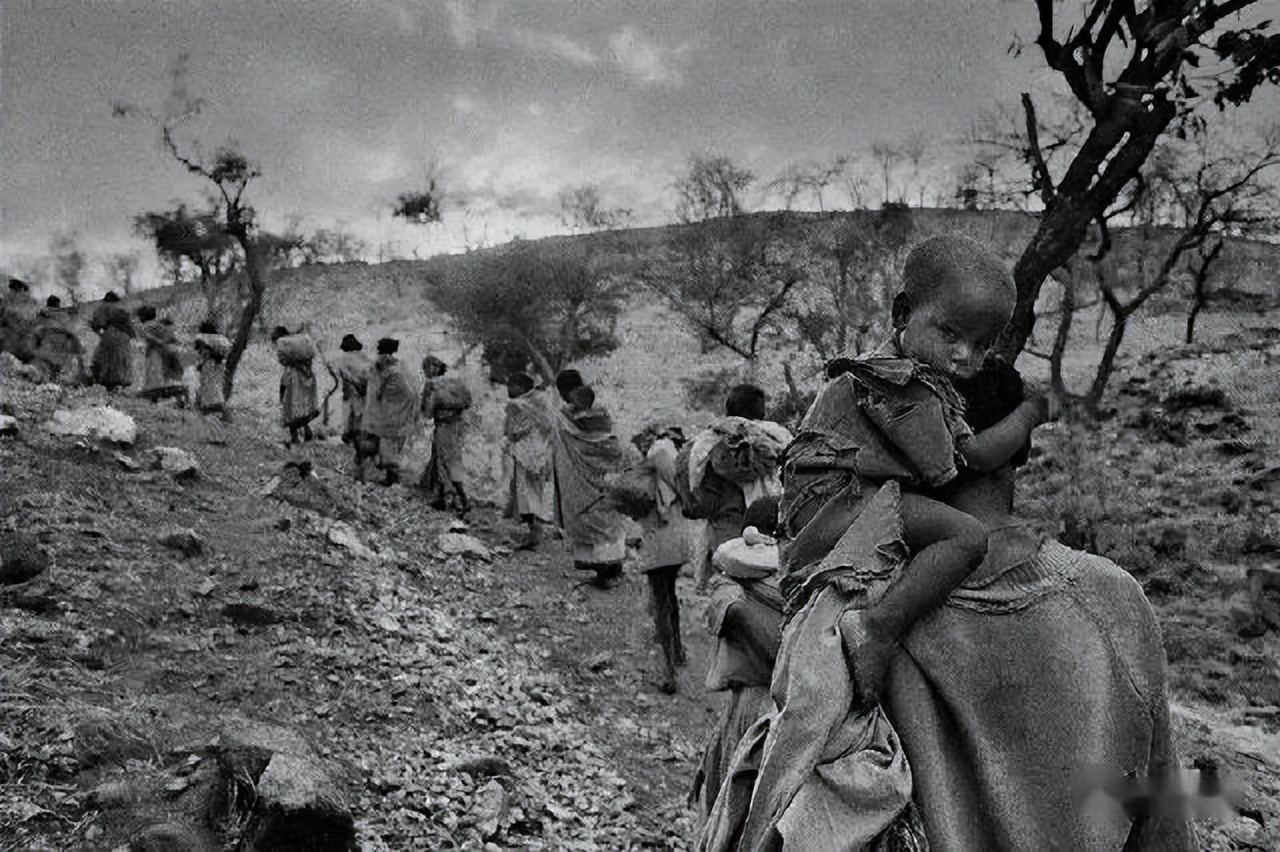 African famine: 16 million people starve to death in one year, eating ...