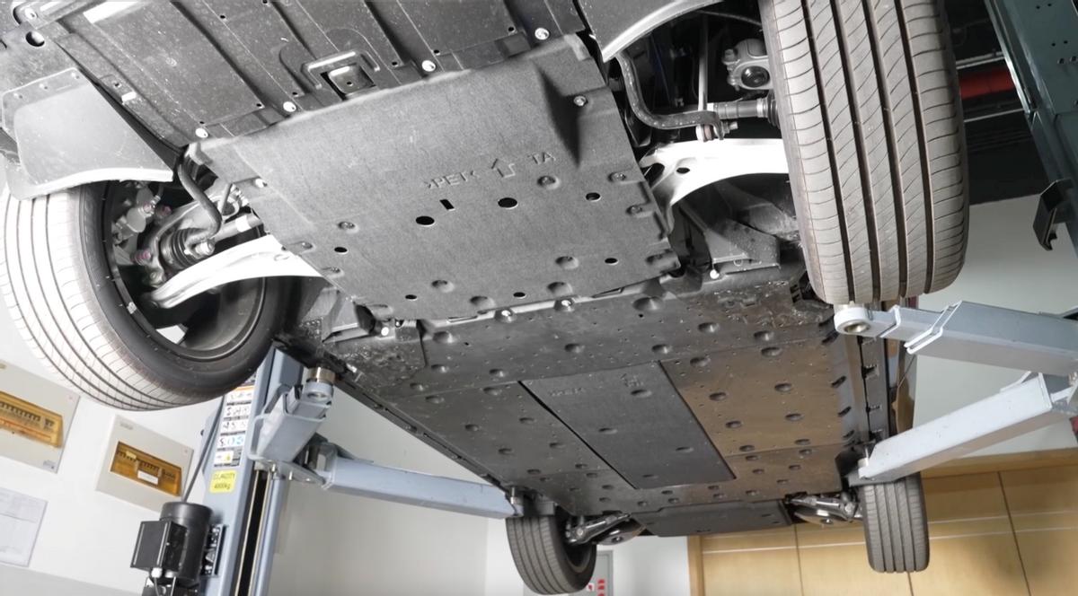 Discovering "electricity" in the magical city, love at first sight ...