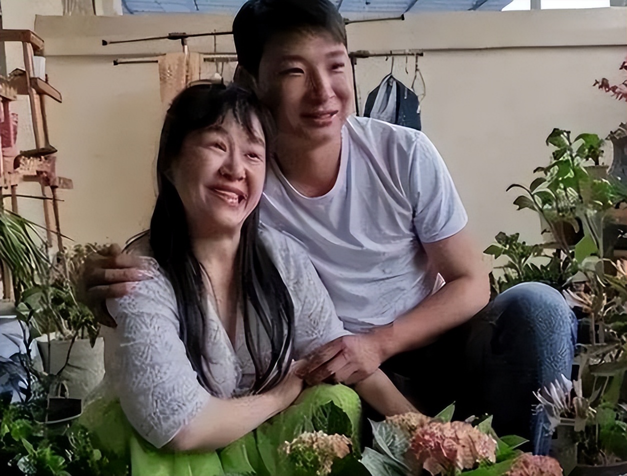 A well-known director attacked Yu Xiuhua, but after being "gently ...