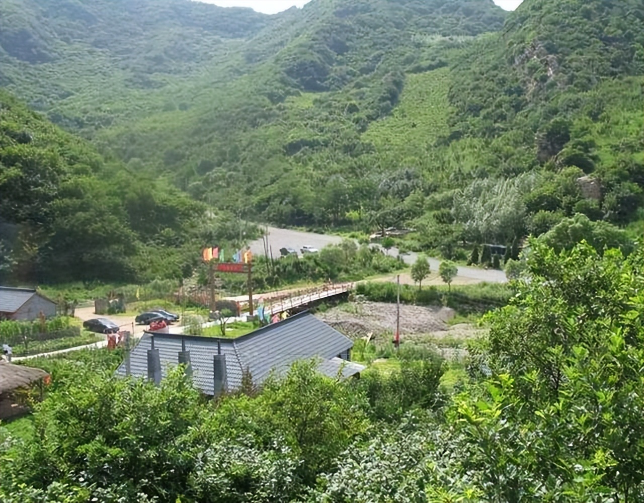 Ivory Mountain Village: It's not easy to say that I love you "the ...