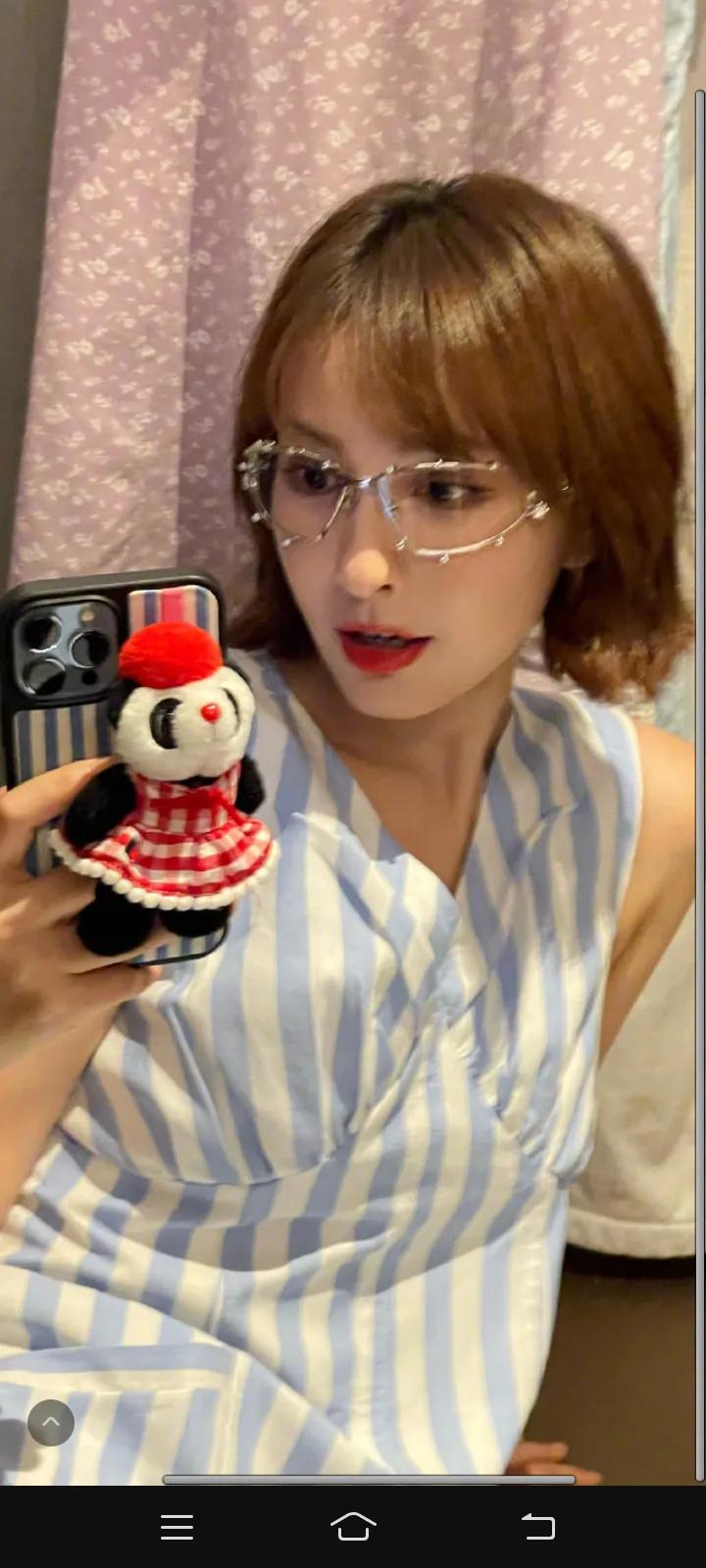 Wu Xin Meitu Issue 6 - iMedia