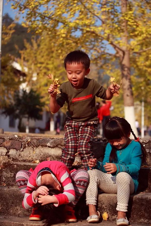 I respect autumn a poem - iNEWS