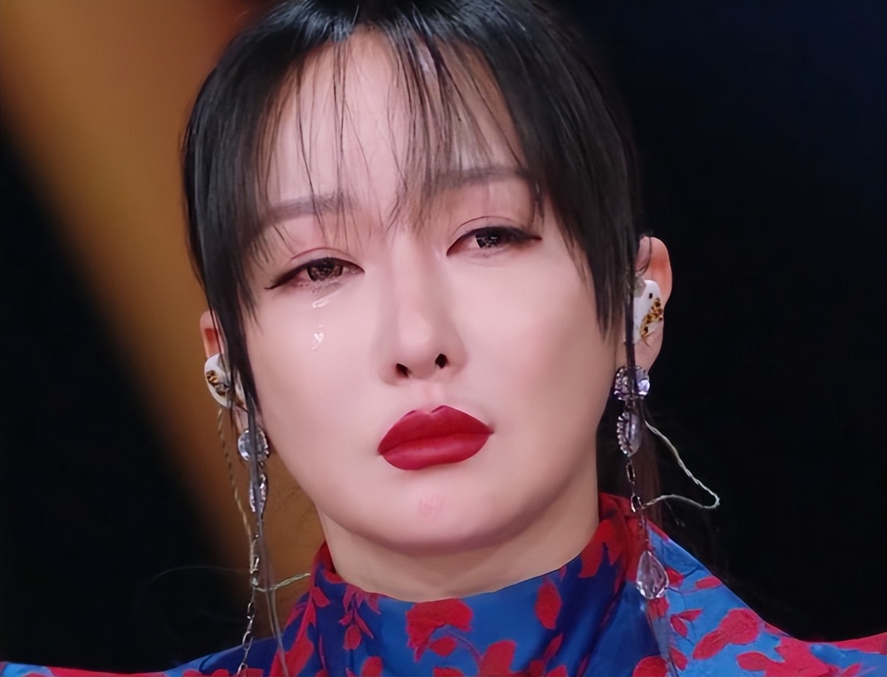 The cruel truth of the entertainment industry is vividly shown in the ...