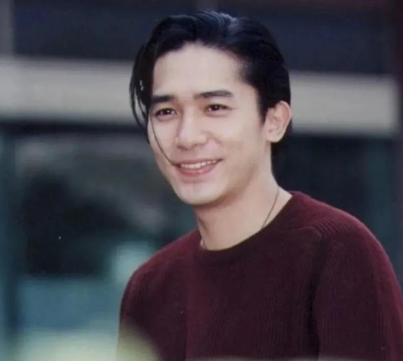 Liang Chaowei cheated on Wang Yibo's junior sister [Cheng Xiao]? - iNEWS