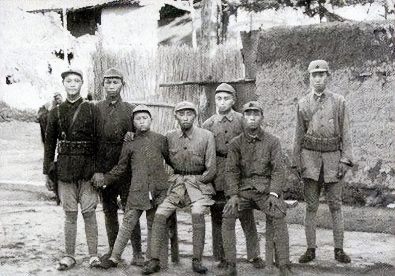 After Chen Changhao returned to China, he was unknown, his wife was the deputy minister, but his ...