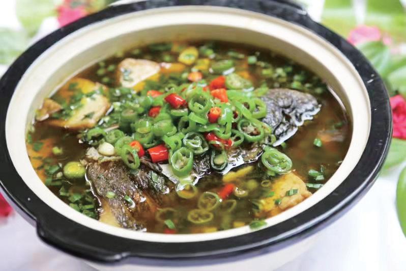 Stir-fried big soft-shelled turtle with green pepper, overlord crystal ...