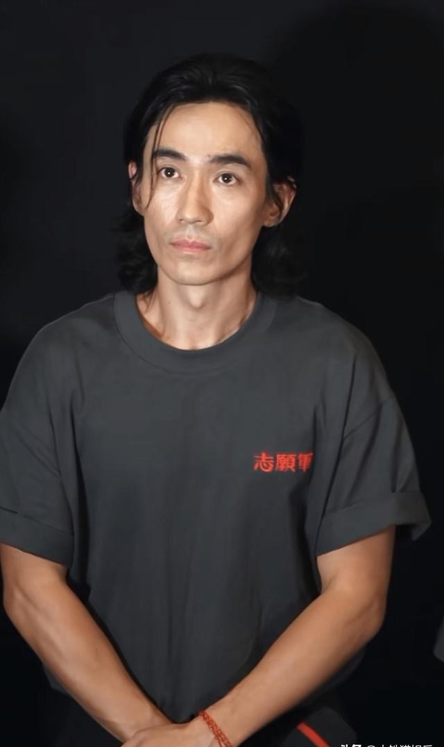 This night in Beijing, I was amazed by Chen Feiyu standing next to Zhu ...