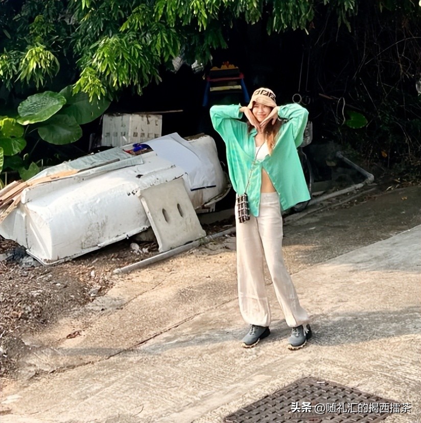 9 actresses from Hong Kong go hiking! Gigi Lai, Tsang Sook Nga, Fung ...