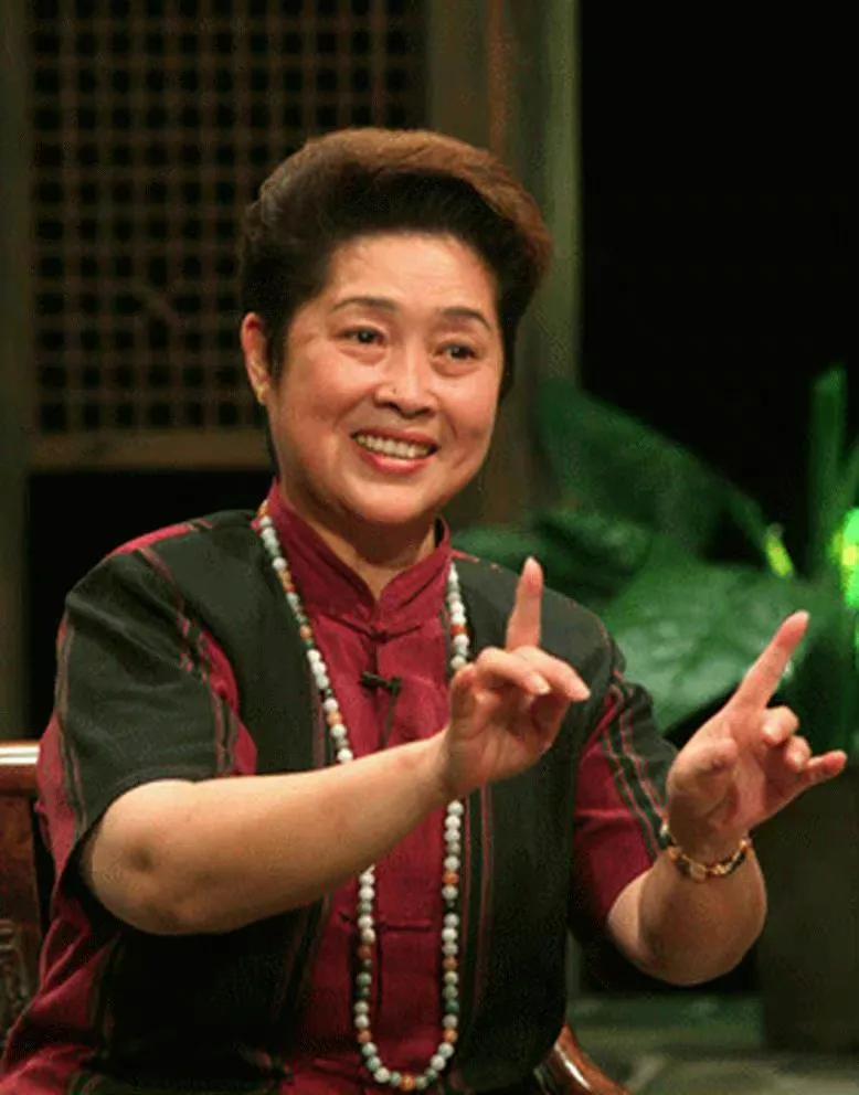 The artist Huang Wanqiu passed away and became ill due to the loss of her beloved son. The "Liu ...