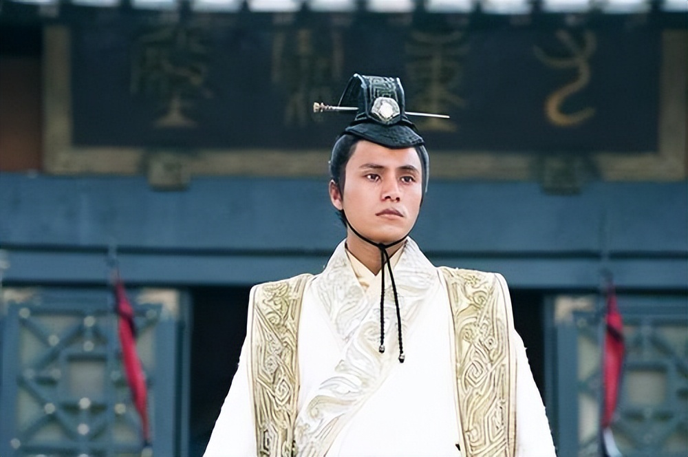 Double income from government and business, explore Fan Li's way of ...