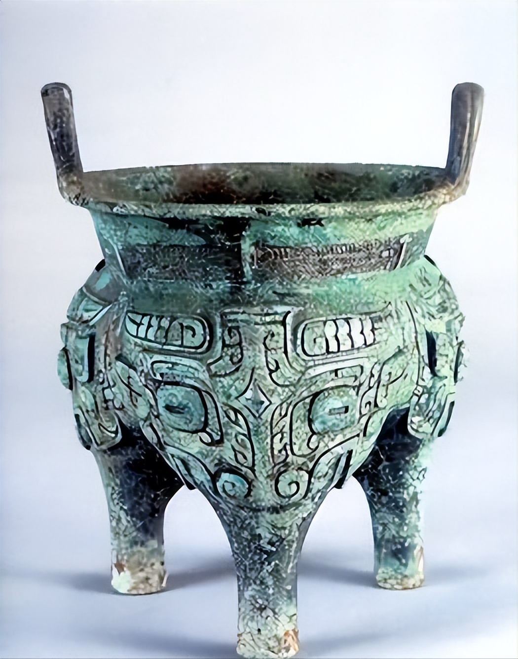 On the Bronze Ware of the Dynasty: A Masterpiece of Ancient Casting ...