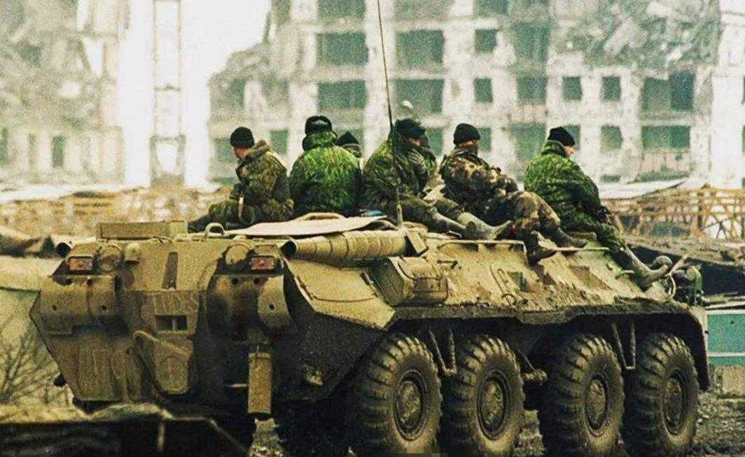 At the age of 42, he became a major general and led the army to conquer ...