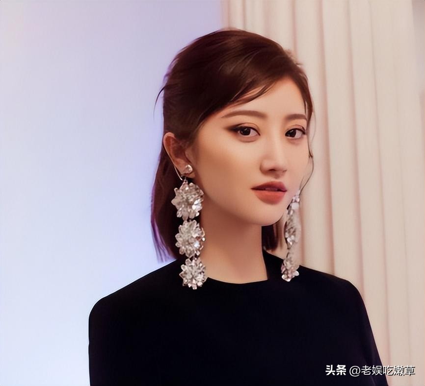 Jing Tian, who "can't afford it", is too chilling for capital - iNEWS