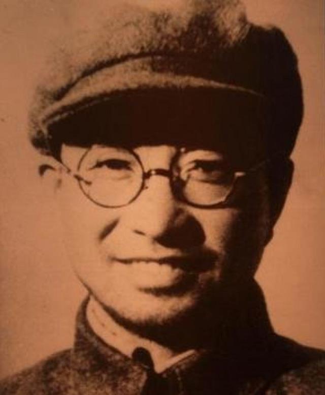 Deng Xiaoping recalled three Chen in his later years: Chen Geng is the ...