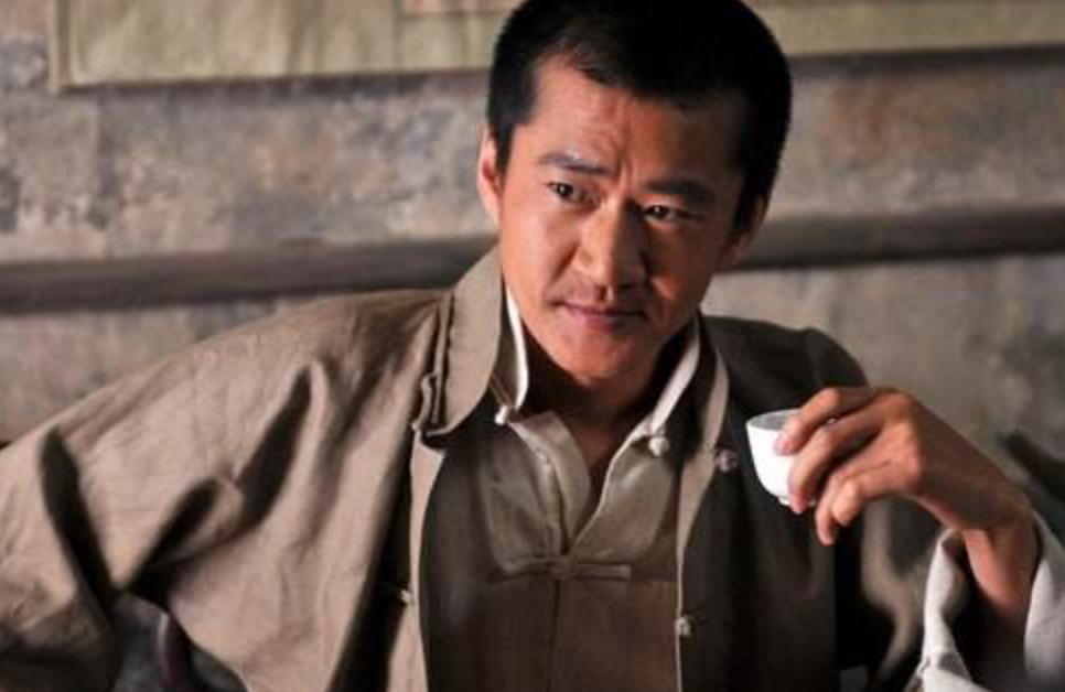 Actor Li Jiaming sells fruit on the street!He revealed that he had no ...