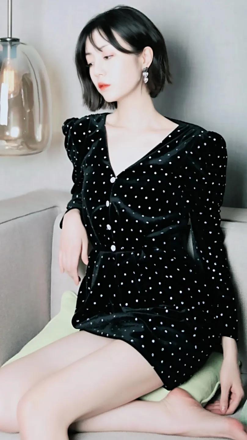 Beautiful girl, Li Xirui - iNEWS