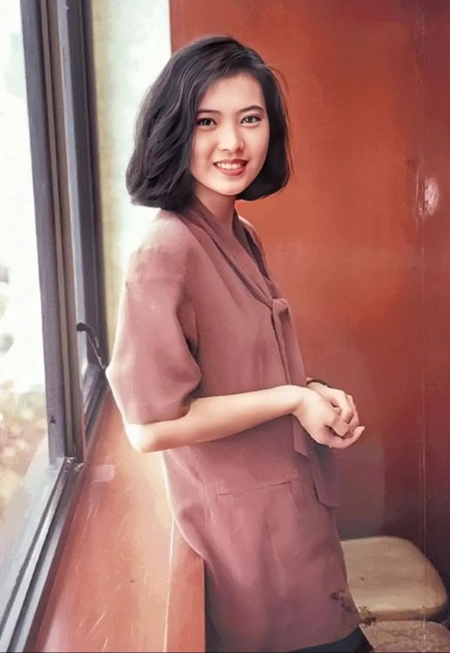 Lan Jieying's nostalgic photo 4 - iNEWS