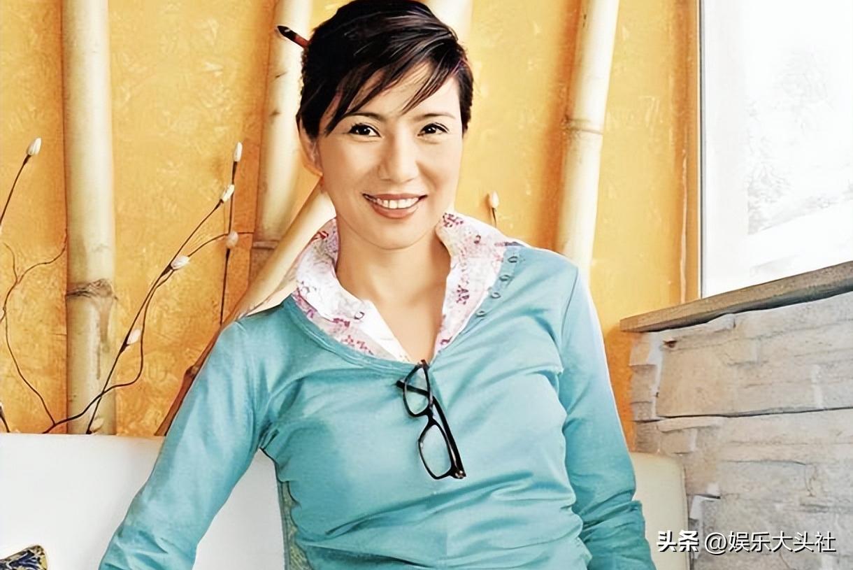 Guan Xiumei: Was entangled with Wang Jing for 8 years, lived with her 7 ...