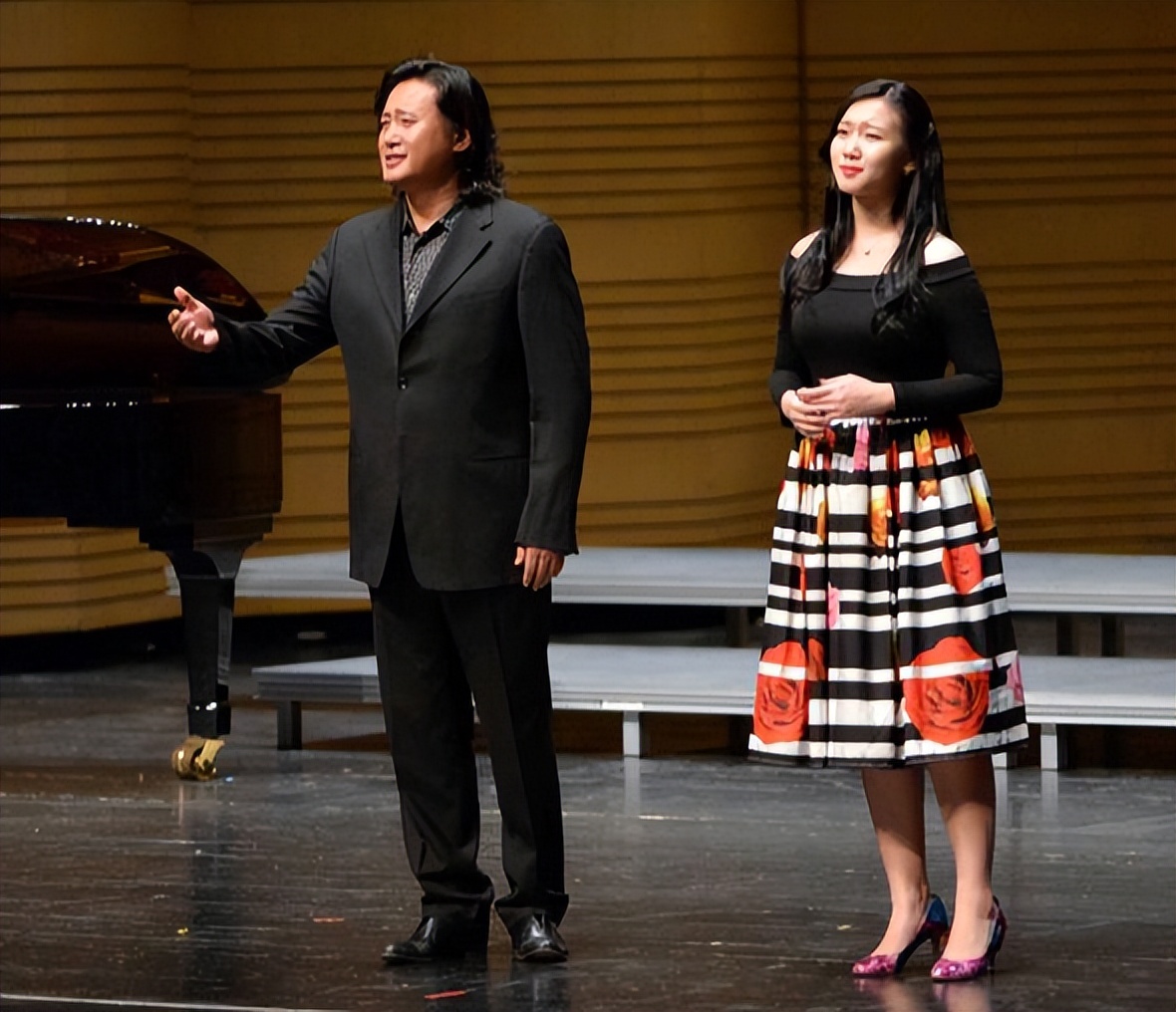 Dai Yuqiang made public appearances after the death of his mother ...