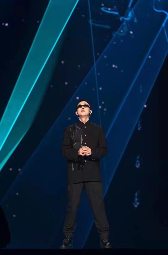 TMEA Grand Ceremony GAI Zhou Yan (DMG) Annual Rap Musician Award for ...