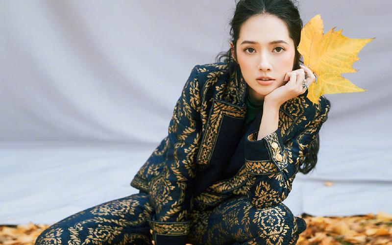 Little Gossip: Zhao Lusi, Yang Chaoyue, Li Yuchun, Wang Yanlin, Bao Lei ...