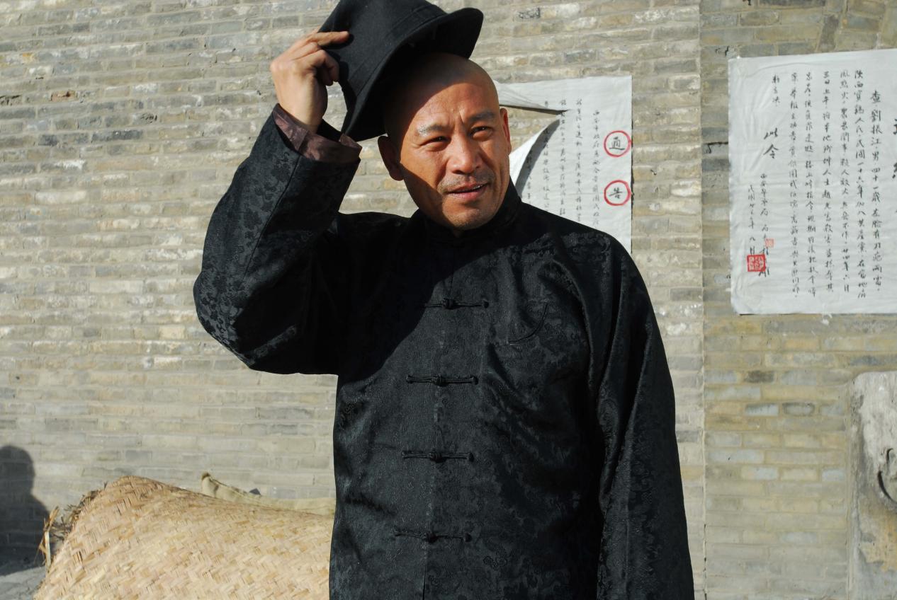 Shi Xiaohong loves his wife Xie Lan, Xiying and Dink, take care of her ...