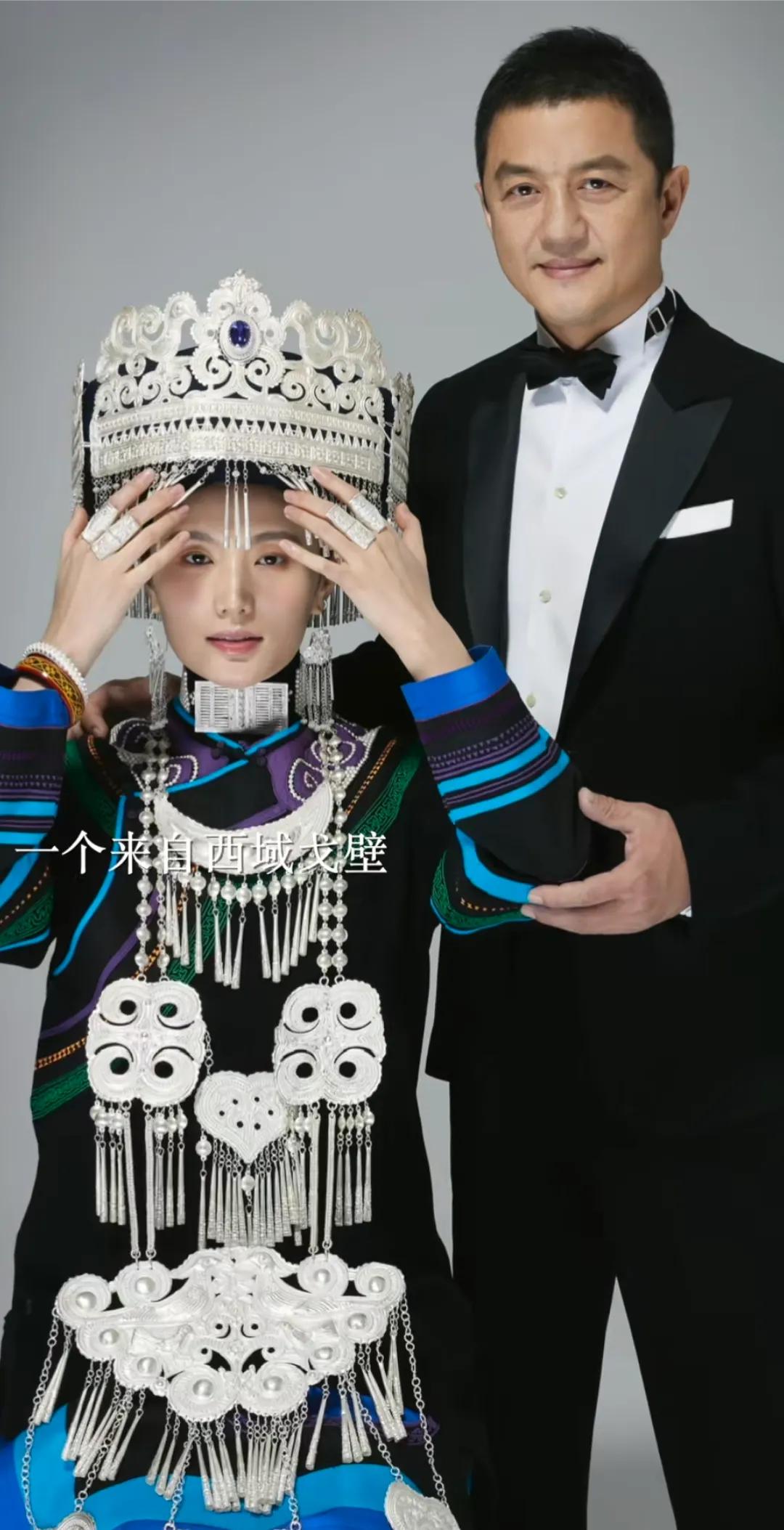 50-year-old Li Yapeng became a father after his second marriage - iNEWS