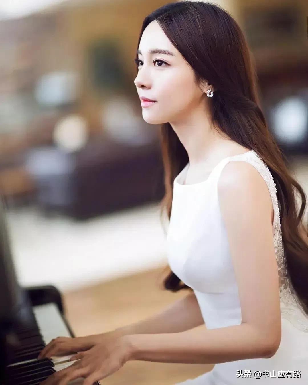 Li Yuanling: Beautiful photos of the veritable piano goddess - iMedia