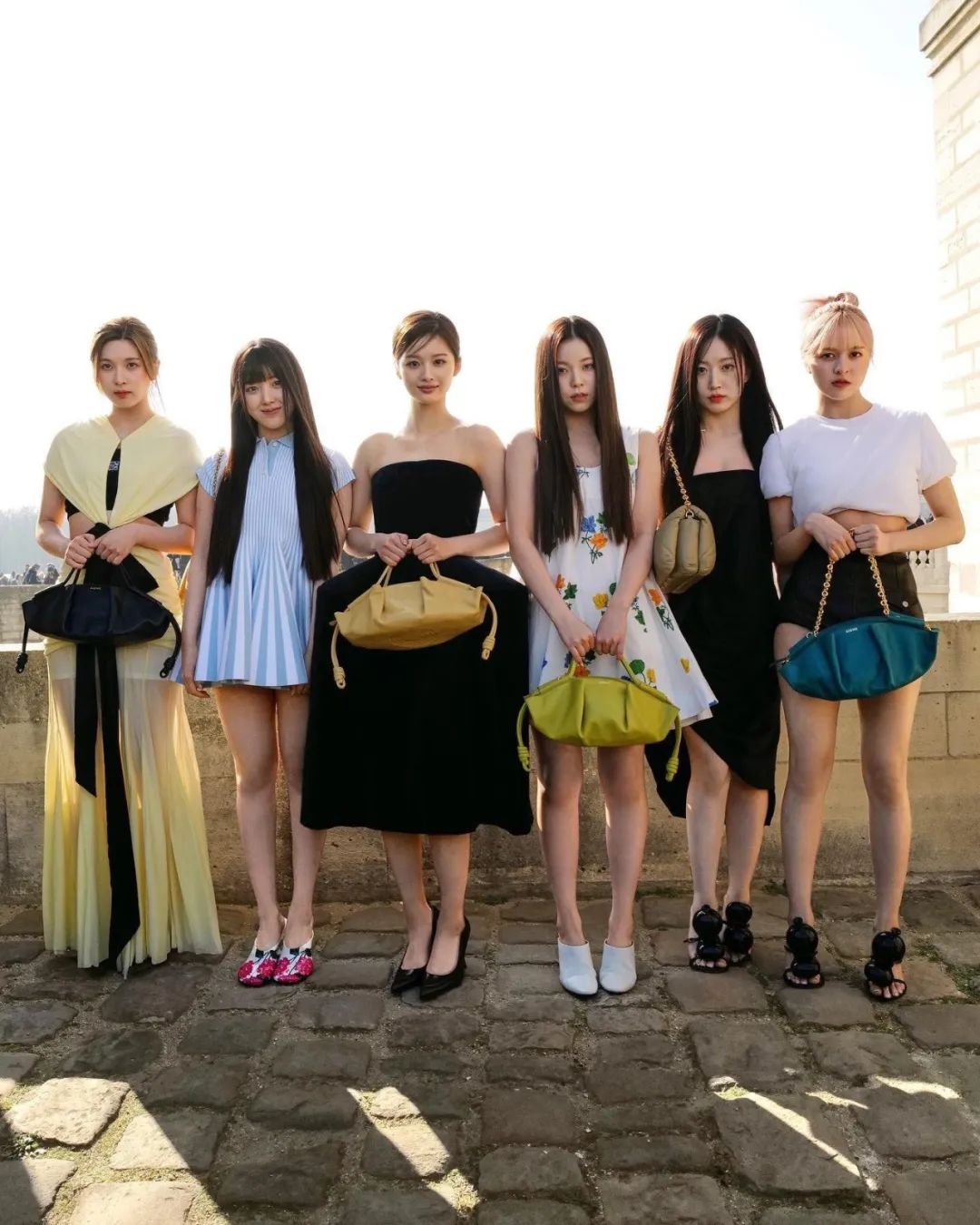 NMIXX, a girl group composed of six post-00s girls - iMedia