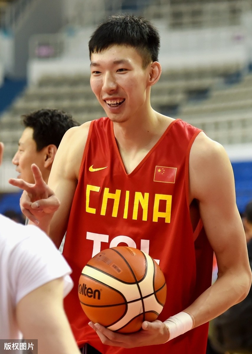 It's Yao Ming's fault!Li Yueru joined the WNBA to reverse, is American ...