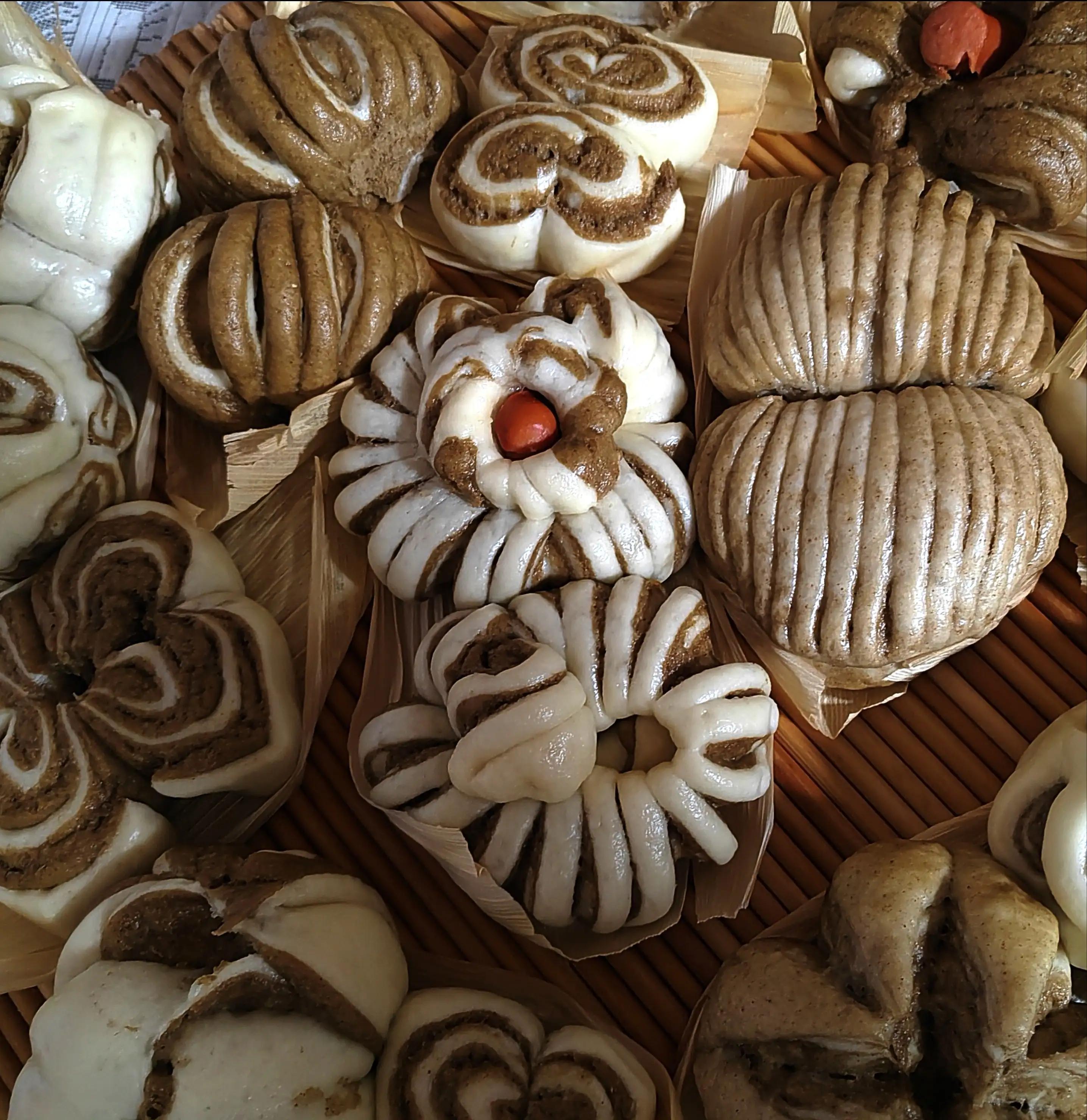 Delicious double-sided steamed buns - iNEWS