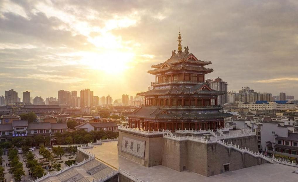 What has become of the capital of the Seven Heroes of the Warring ...