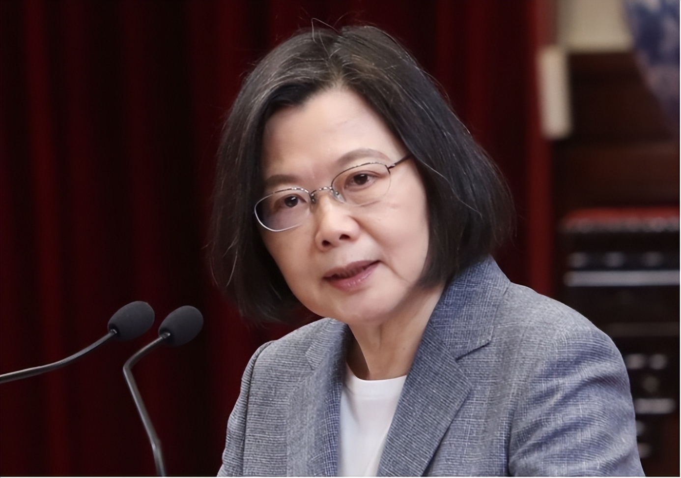 Lee Hsien Loong is worried, the people of Taiwan are very calm!Hong ...