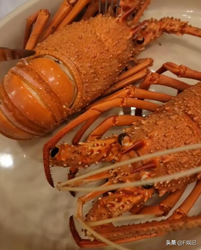 Amy Chen personally cooks fresh lobster and enjoys a sumptuous dinner ...
