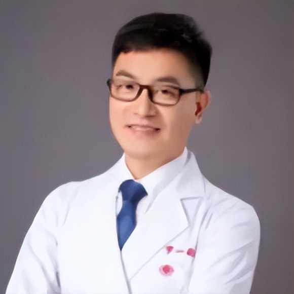 Professor Zhang Jingfa: A case of primary pulmonary hypertension with ...
