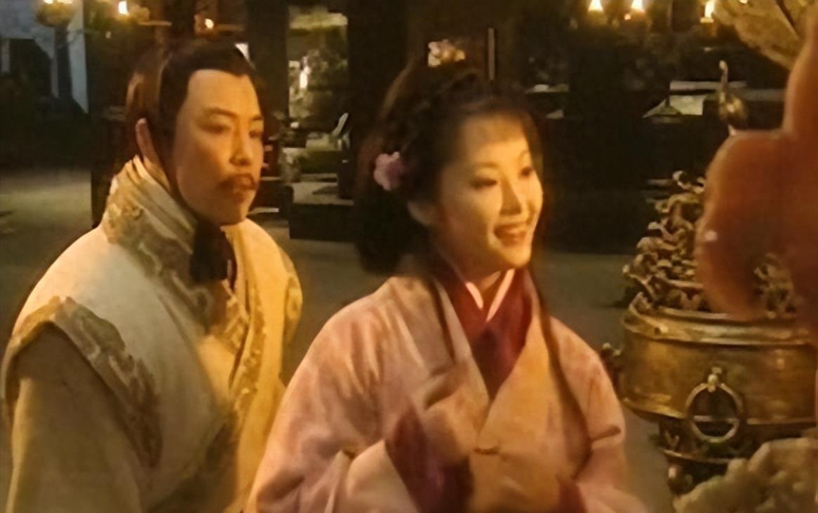 Also playing the role of "Beauty Zhao Hede", when 26-year-old Guo ...