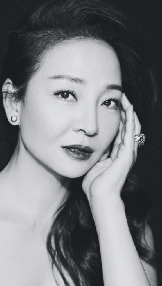 Ma Ling: The first sexy person in the 1990s, the French ambassador was ...